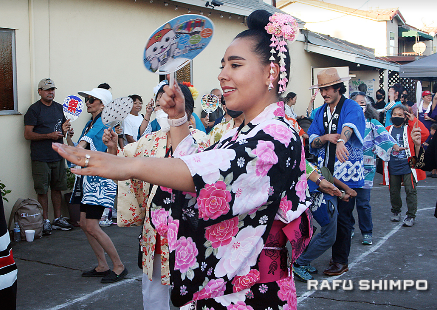 Long Beach Obon Draws a Crowd - Rafu Shimpo